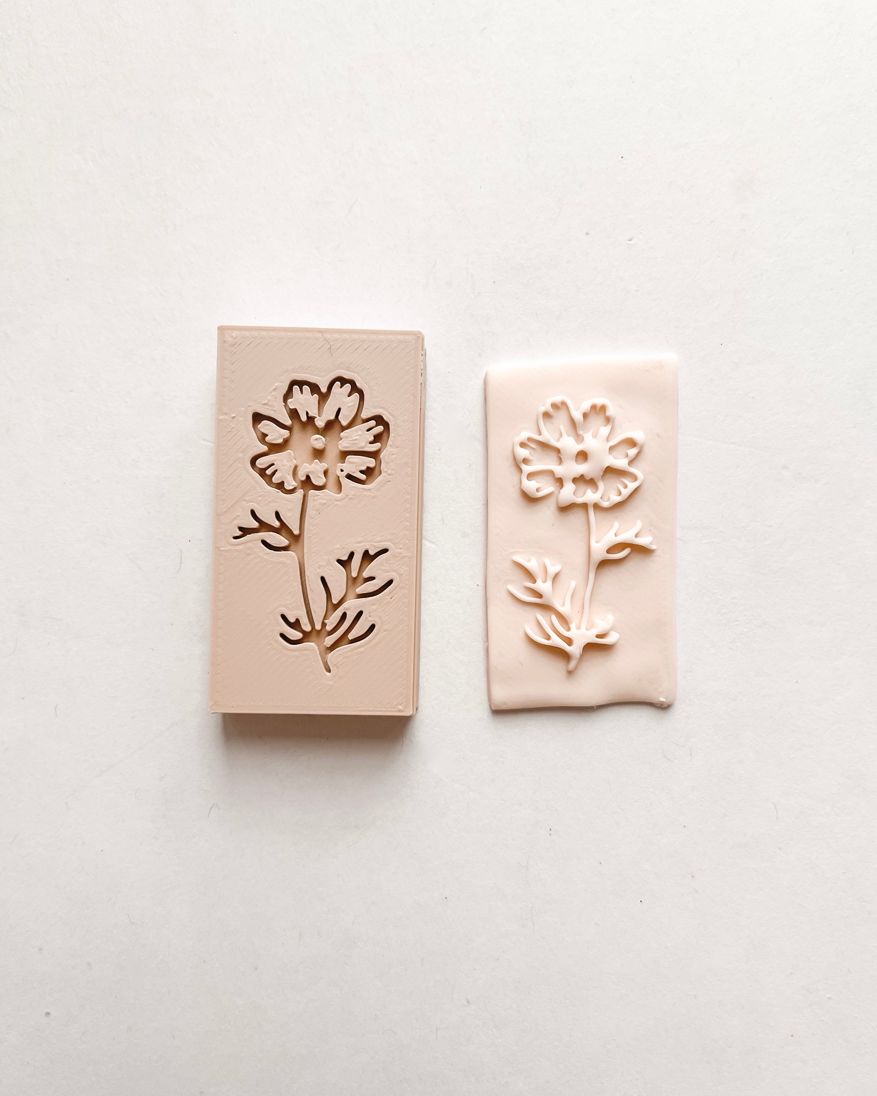Cosmos Clay Embossing Stamp - October Birth Flower – Avsthetics
